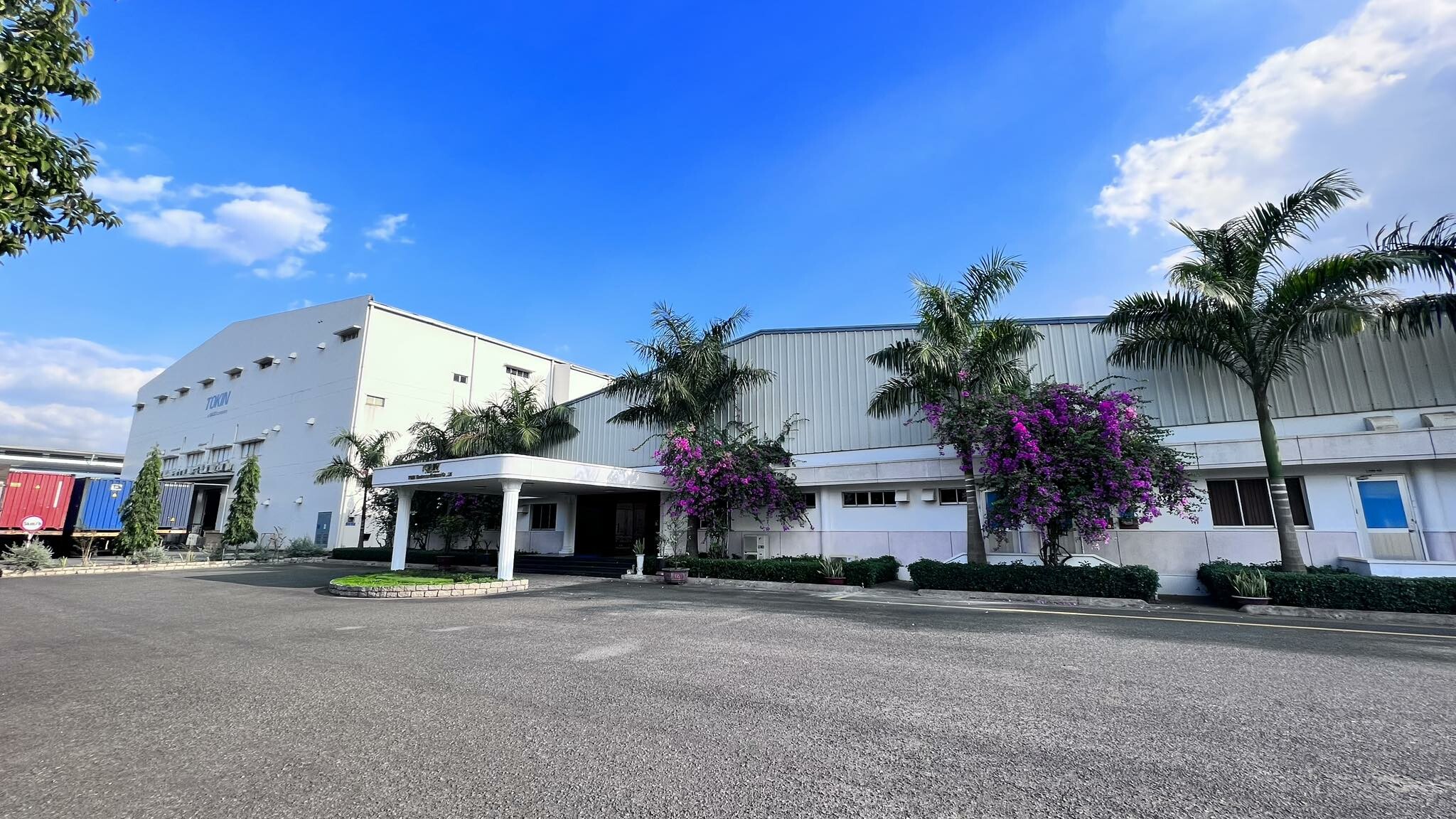 TOKIN Electronics tuyển dụng 09/2024 (6 đang tuyển) : lương + reviews